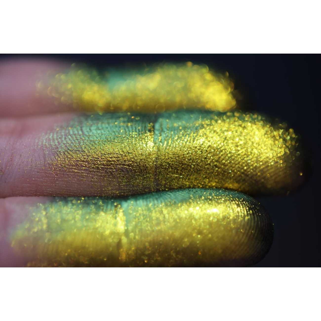 Perfect Gold Moments by Tania Maxim