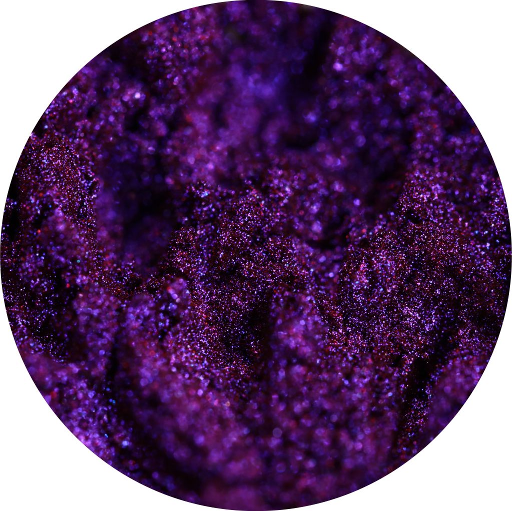 Mulberry Eyes and Onyx Locks | AMA Pigments